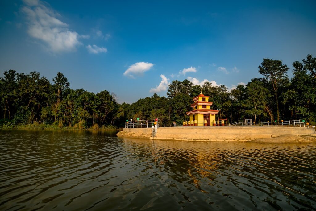 पर्यटकीय गन्तव्य बन्दै दाङ